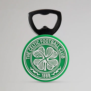 BADGES, KEYRINGS & MAGNETS – Official Celtic Store